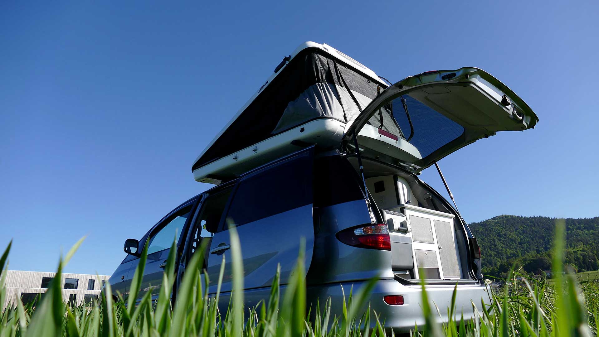 Aménagement Toyota Previa | Campers Conversion